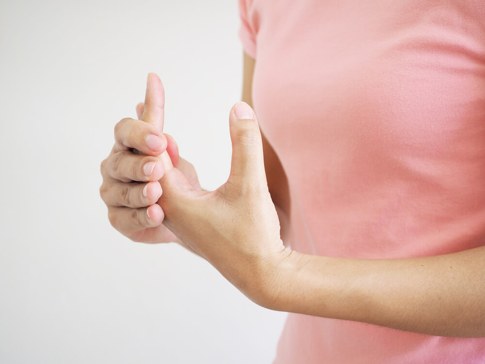 Why Does My Finger Hurt When I Bend It | Excel PT